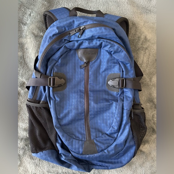 L.L. Bean | Bags | Ll Bean Blue Backpack With Multiple Pockets | Poshmark